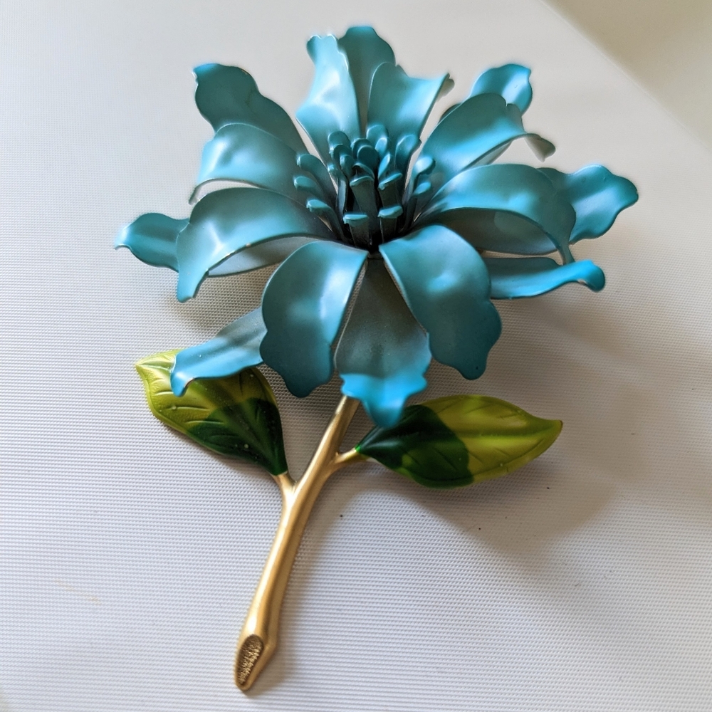 1960's 1970's Metal Flower Pin Aqua - Gem